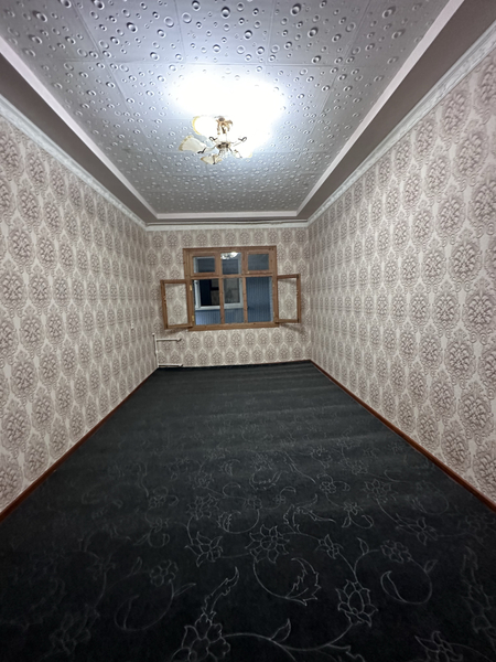 Продается 3 ком.кв новая планировка 8-м.район