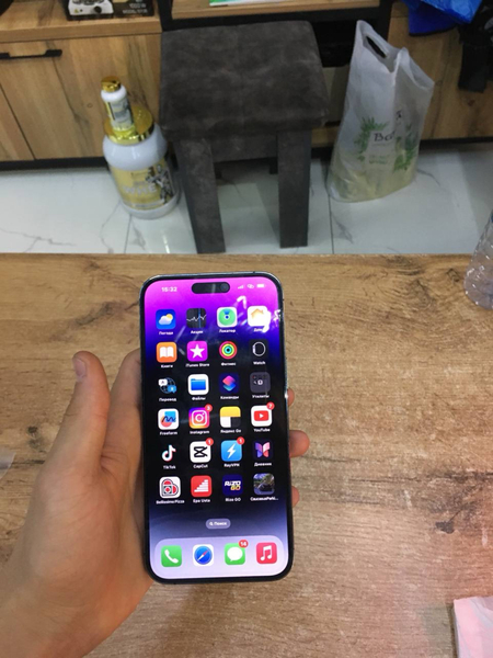 14pro max ideal holatda 91 yomkst 939$