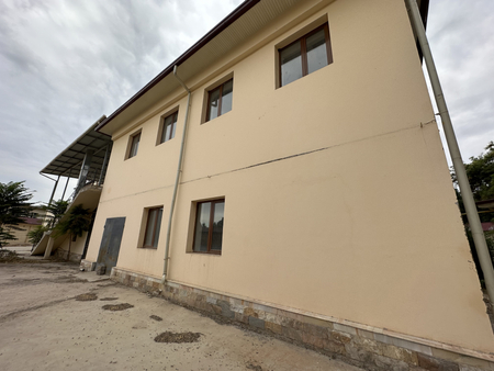 Srochno Arenda 2500kvm arzon narxda