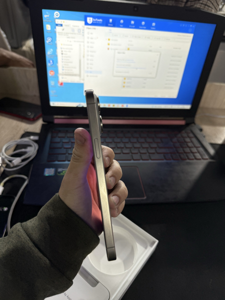 Iphone 15 pro max 256Gb 95%