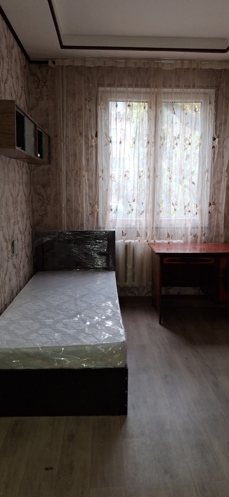 Срочно сдаётся 2/2/4 Дубовая