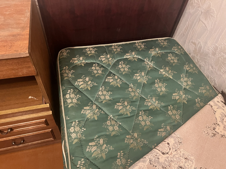 Продам 2 матраса. БУ 90*200.