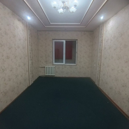 Qoraqamich 2/5 2/3/4 balkon 2/6 srochno sotiladi joyi zor