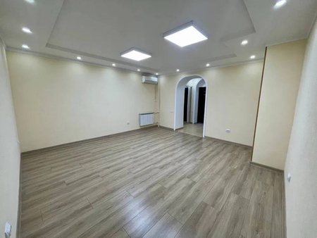 Ул Афросиаб Миробад сдаю помещение 89м2 в аренду