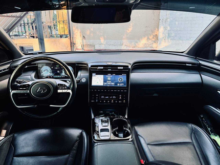 Hyundai Tucson  NX4 Luxe (Full) / 2,5L мотор / коробка 8АТ / 190 л/с