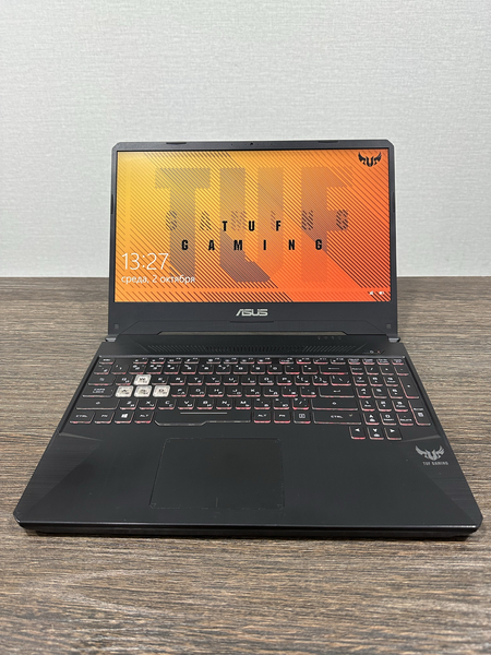 игровой RYZEN 5 ноутбук ASUS Tuf Gaming FX505D, в отличном состоянии