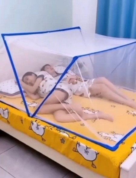 В наличии пашшахона накомарник с размерам 190×160. Качество отличное,