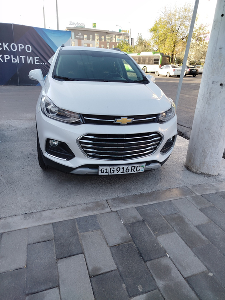 Tracker 1 premier