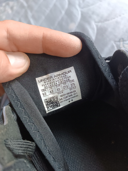 кроссовки Under Armour