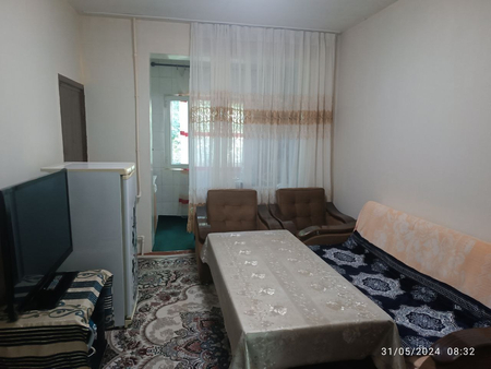 Суточная квартира Чиланзар 6 кв 2/2/4, цена 25у.е парочкам не сдаём