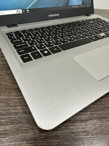 i3 ноутбук Acer Aspire E5 573, в отличном состоянии