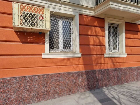 Продается квартира в Ташкенте 1/1/4 М Улугбек Буюк Ипак йули (J2834)
