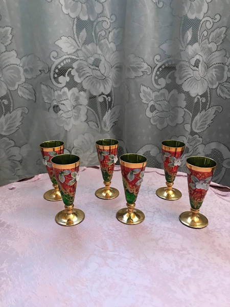 Роскошные Рюмки Богемия.Цена:90$(в наличии 6 штук)