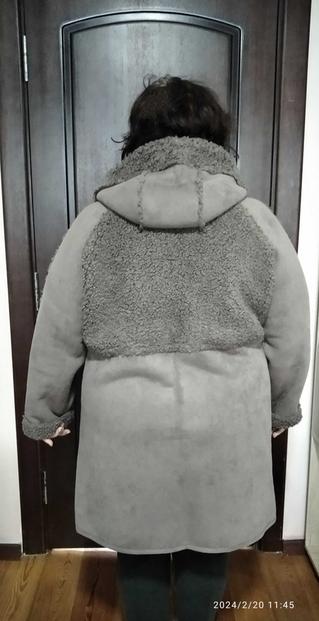 Эко- Дубленка.Продам.Срочно!Не подошел размер: написано62 разм