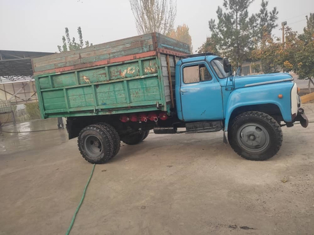 Gaz 53 sotiladi 5000$ (kelishamiz)