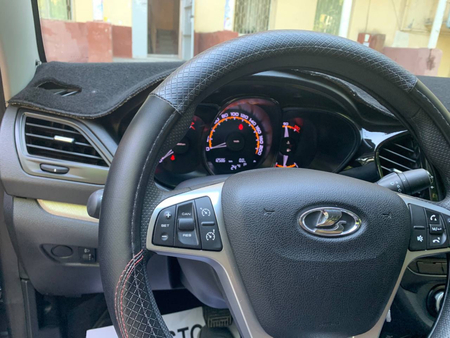 Продается Своя Lada Vesta  2020 года, 12500 пробег, автомат Вариатор