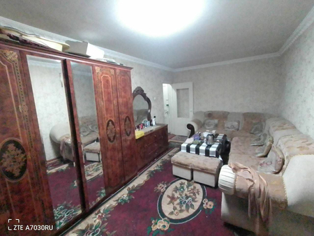 1 хонали 2 хона килинган квартира сотилади