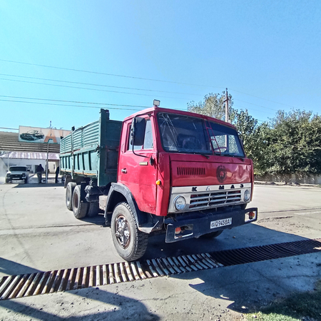 Kamaz selxoz . barter. Yingil moshinaga