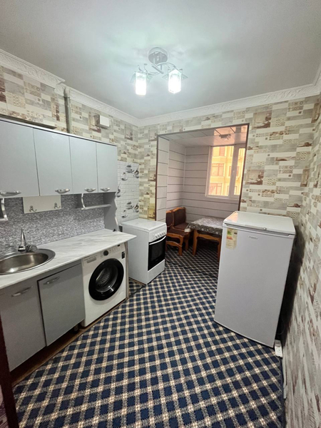 3 xonalik kv ijaraga beriladi