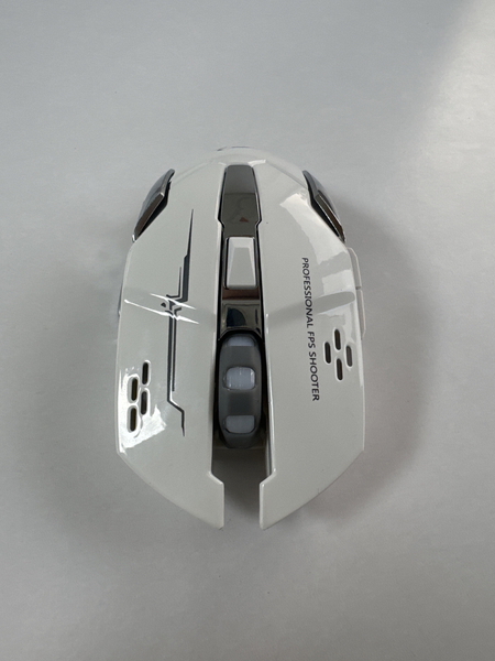 Free wolf gaming mouse.