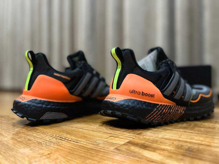 Adidas ULTRABOOST кроссовки для бега
