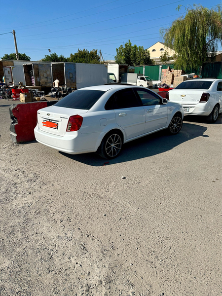 Ласетти 1.8 автомат