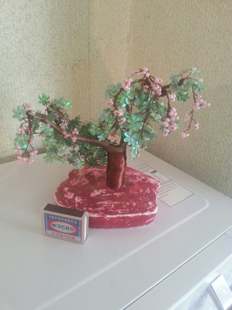 Цветы и деревья из бисера