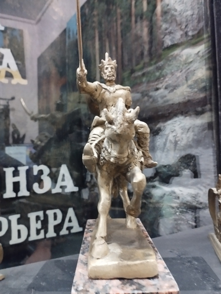 Статуэтка амир Темур бронза