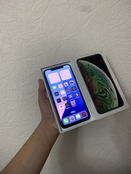 Iphone xs max idael kar dak