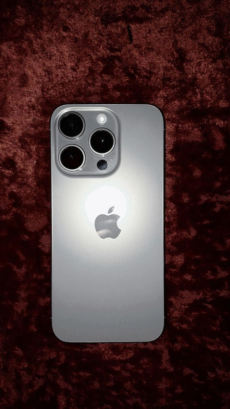iPhone 15 pro с гарантией