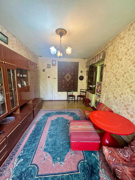 Своя. Юнусабад 13, 1/3/4. Балкон 2*6. Хамкор банк.