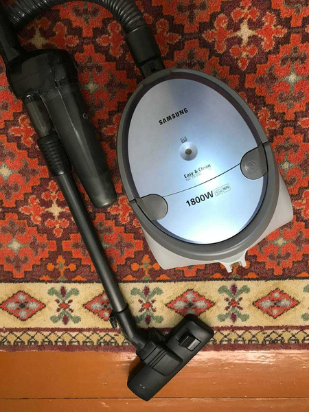 Мешковый пылесос Samsung Easy&Clean