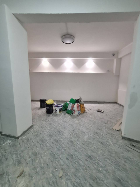 Срочно сдается отличный офис-подвал,ремонт,40 квм,на Паскуаль ,Овир вд
