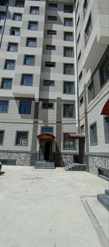 Продаётся 3х квартира на 3 этаж ор р ТЕРАКЗОР