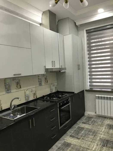 ID 527 Сдаётся 4-комнатная квартира рядом 4-станция Метро (Олмос)