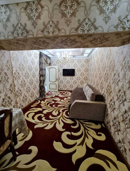 А17.Сдам 2/2/4 кв на  Юнусабад 12 кв-р