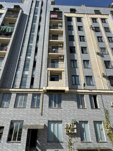 [3344]DOM SIROCHNA SOTILADI yevro remont