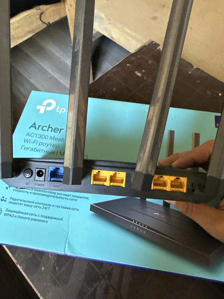 Wifi router sotiladi Tp-link Archer C6 5Ghz srochna
