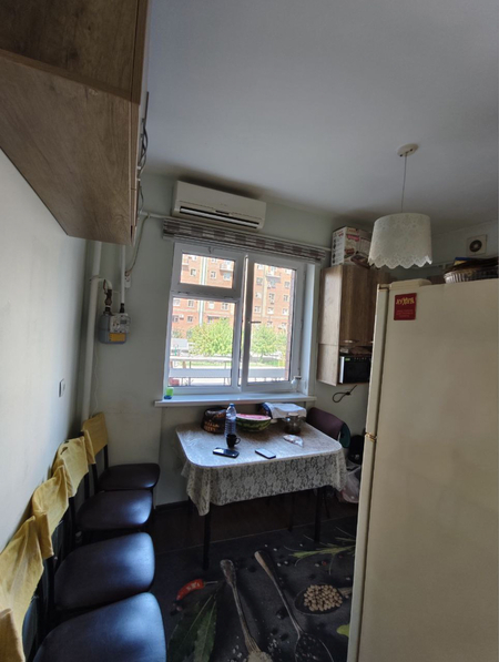Срочно продаётся 3х комнатная квартира. Сергели. 8-худуд.