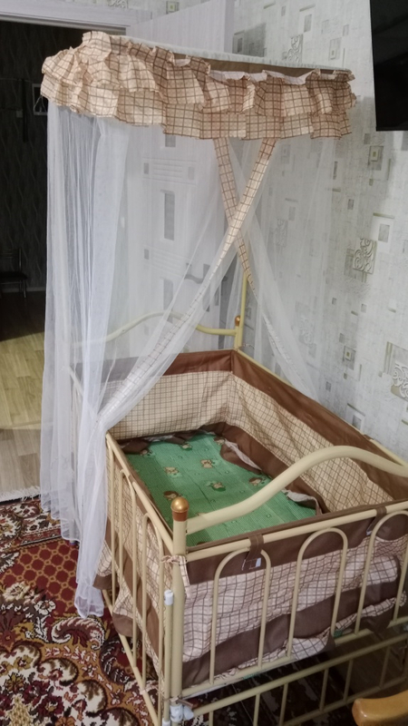 Продам детскую кроватку с люлькой