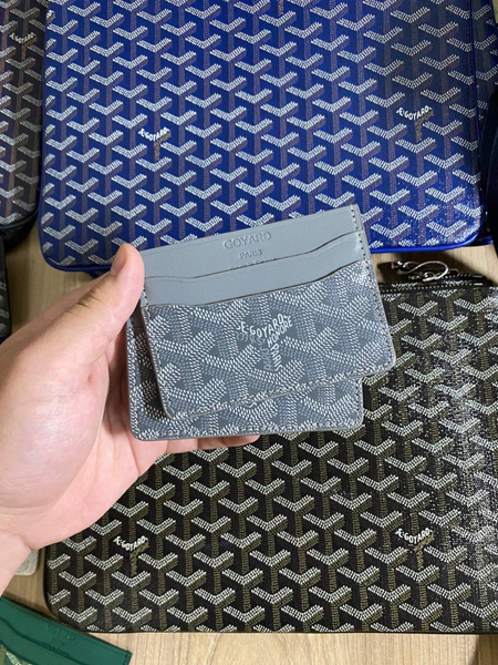 Goyard картхолдер
