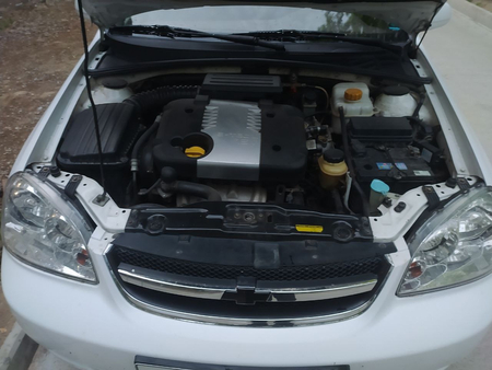 Lacetti Chevrolet sotiladi. 2010 1.8 avtamat.