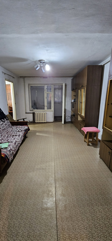 Продаётся 2х комнатная квартира район радуга