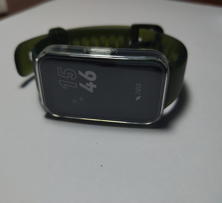 Продам Huawei band 8