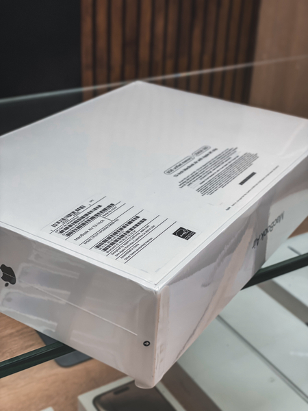 MacBook Air M1 8/256GB (Yangi) Xorazm