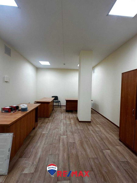 Аренда Срочно Коммерция 240 m2