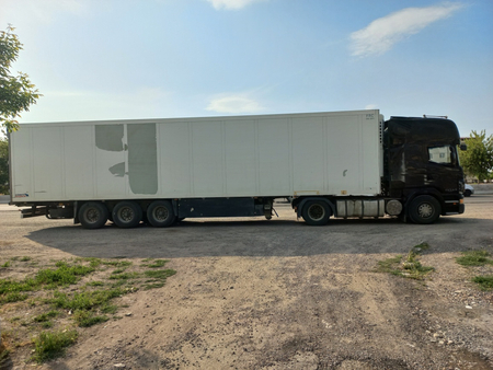 Фура сотилади Scania