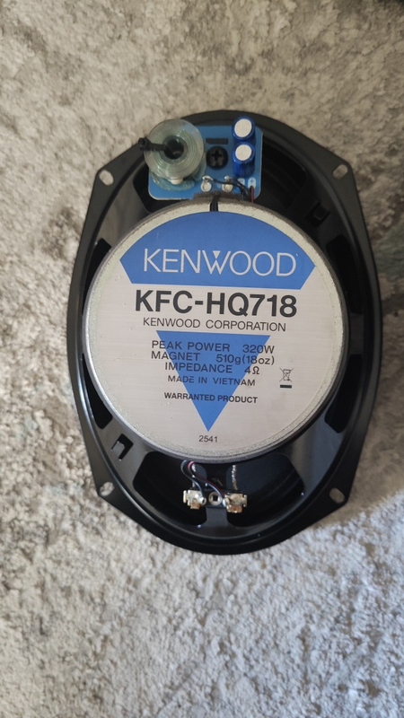 Kenwood KFC-HQ 718