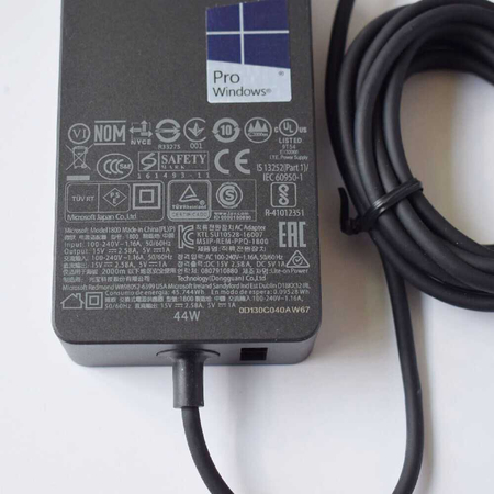 Microsoft Surface Zaryadka Original Ideal holatda + BONUS