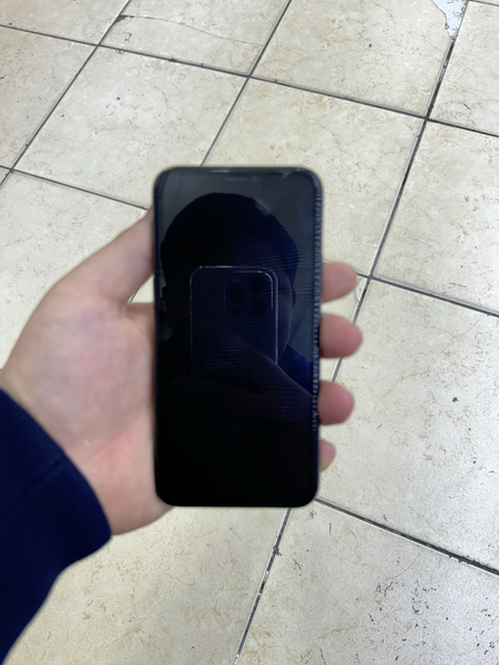 iPhone 11 pro 256